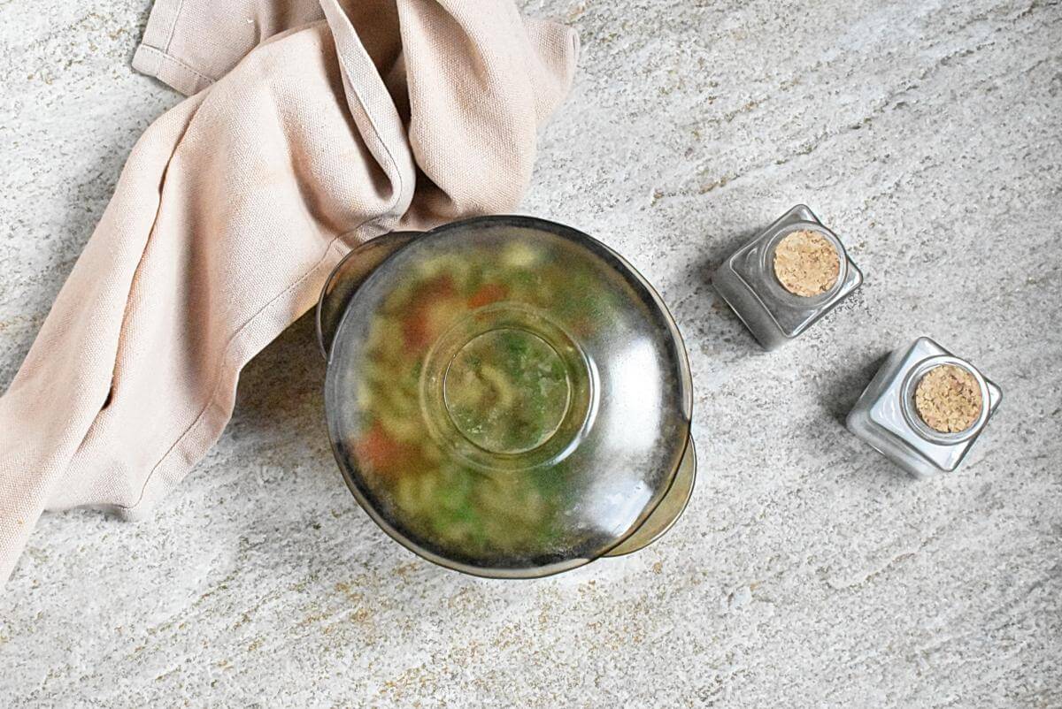 Microwave Chicken Noodle Soup Recipe - Easy Step-by-Step Guide | COOK.ME