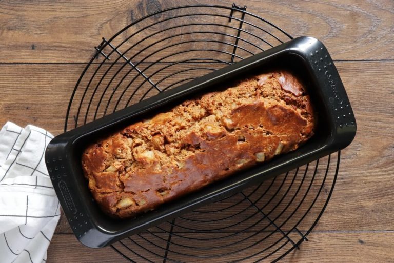 Pear Bread Recipe - Cook.me Recipes