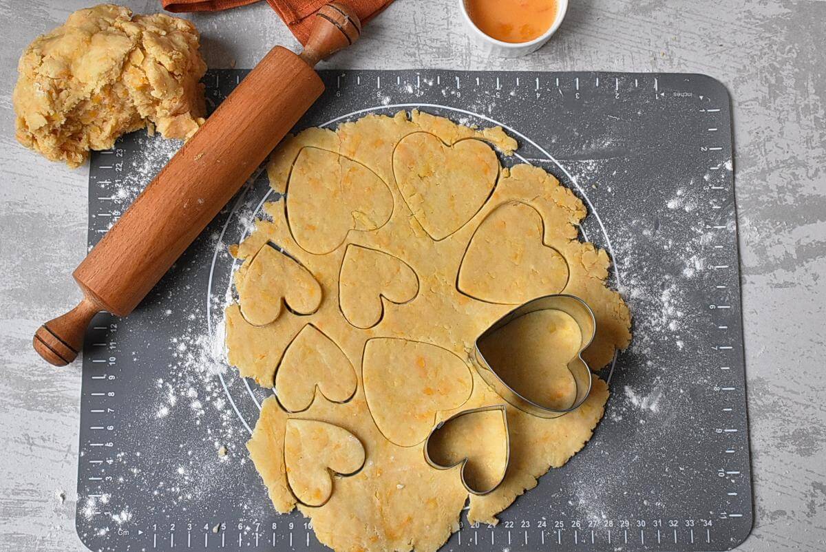 Savory Crispy Cheese Cookies Recipe - Easy Step-by-Step Guide | COOK.ME
