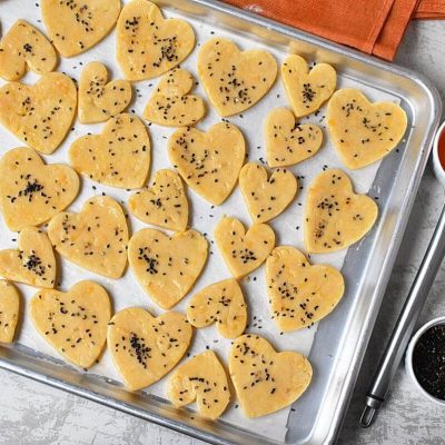 Savory Crispy Cheese Cookies Recipe - Cook.me Recipes