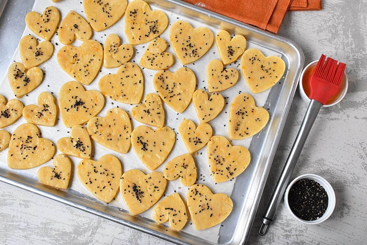 Savory Crispy Cheese Cookies Recipe - Easy Step-by-Step Guide | COOK.ME