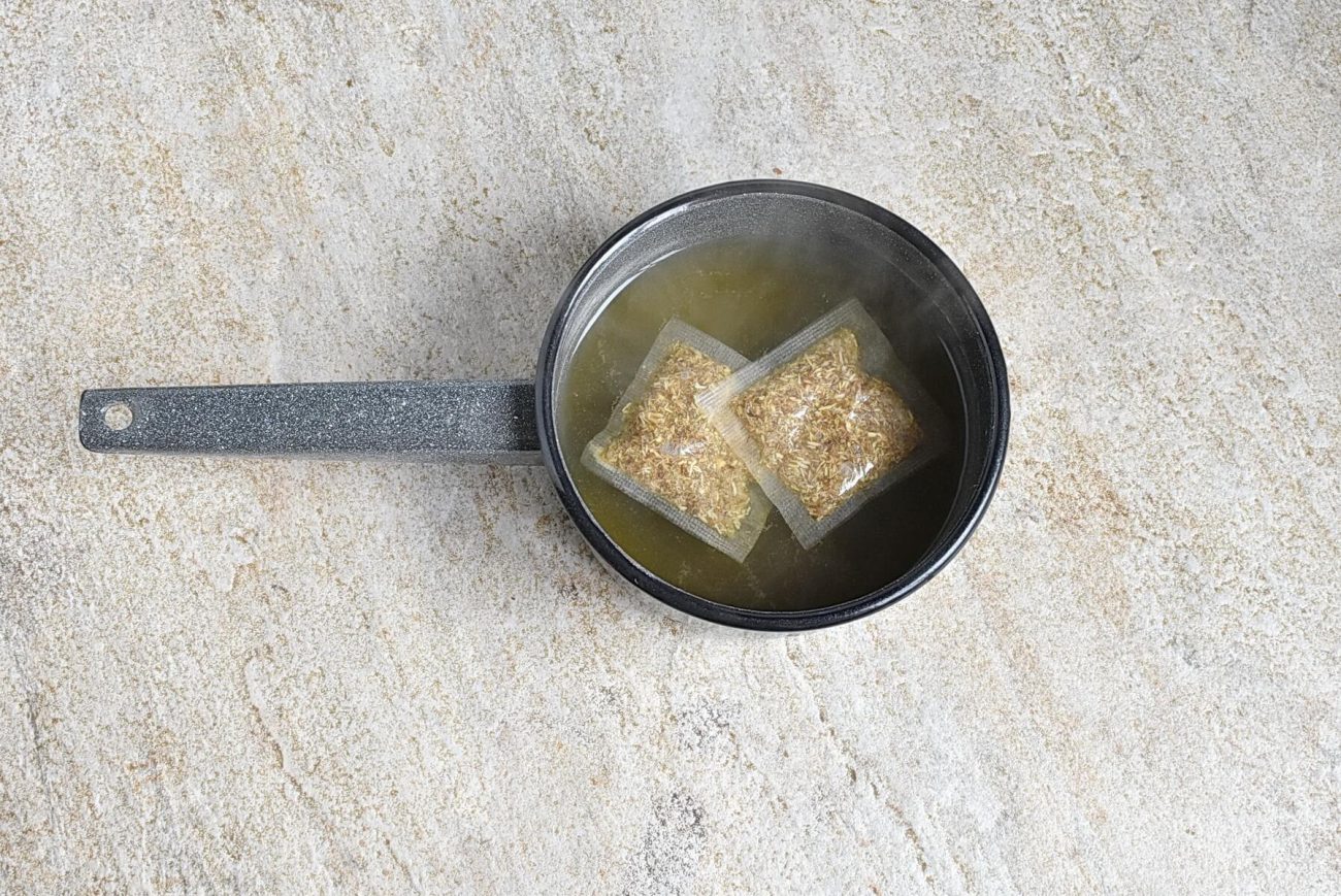 Strawberry Chamomile Paloma Recipe - COOK.ME