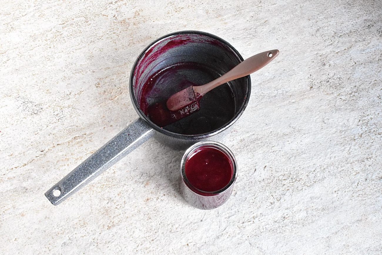 Sugar Free Plum Chia Jam Recipe - COOK.ME