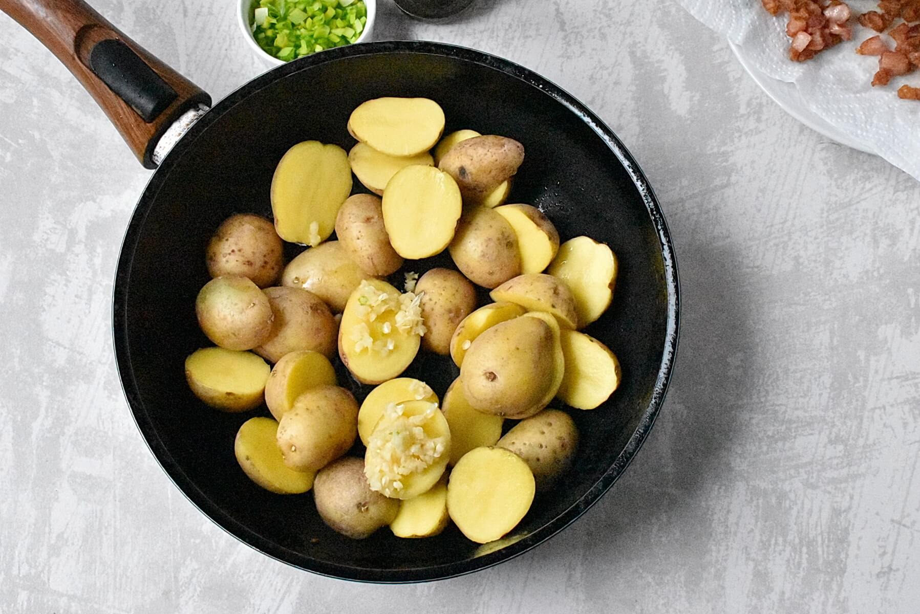 Cheesy Roasted Potatoes With Bacon Recipe Easy Step By Step Guide