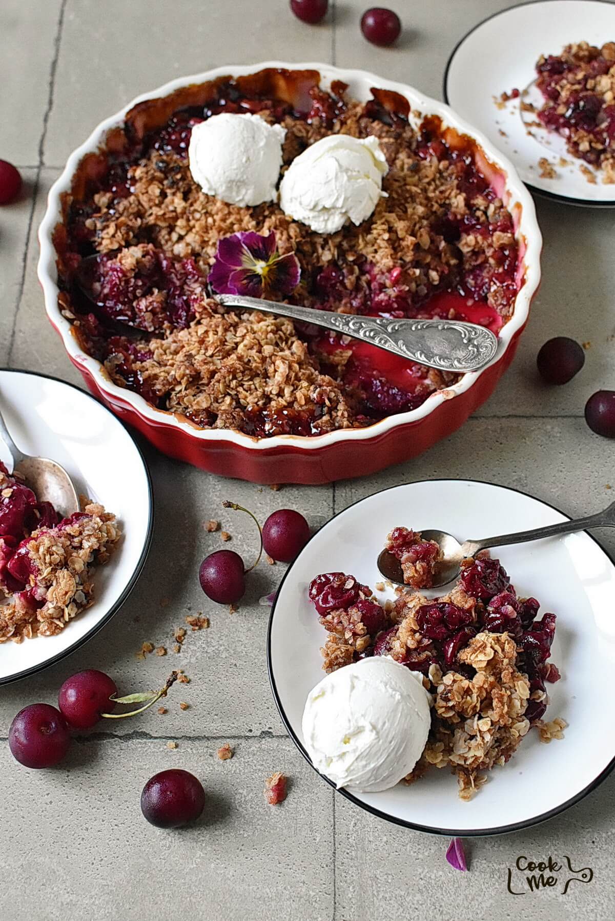 Cherry Crisp Recipe - Easy Step-by-Step Guide | COOK.ME